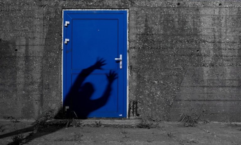 Shadow people - Have You Seen Them in Your House? - Ghost Freaks