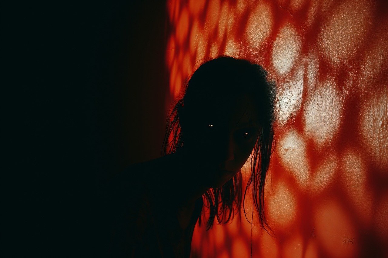 Shadow people - Have You Seen Them in Your House? - Ghost Freaks